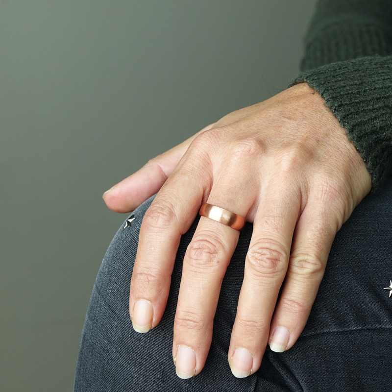 Smooth magnetic copper ring for comfort & magnetic benefits - Auris
