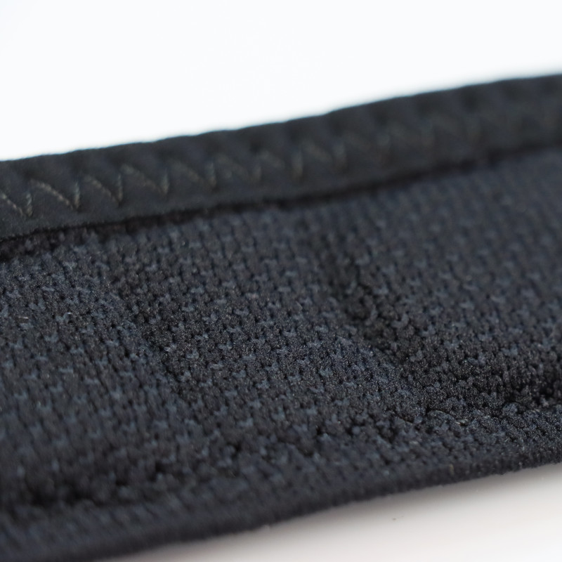 Magnetic headband to help relieve migraines - Auris