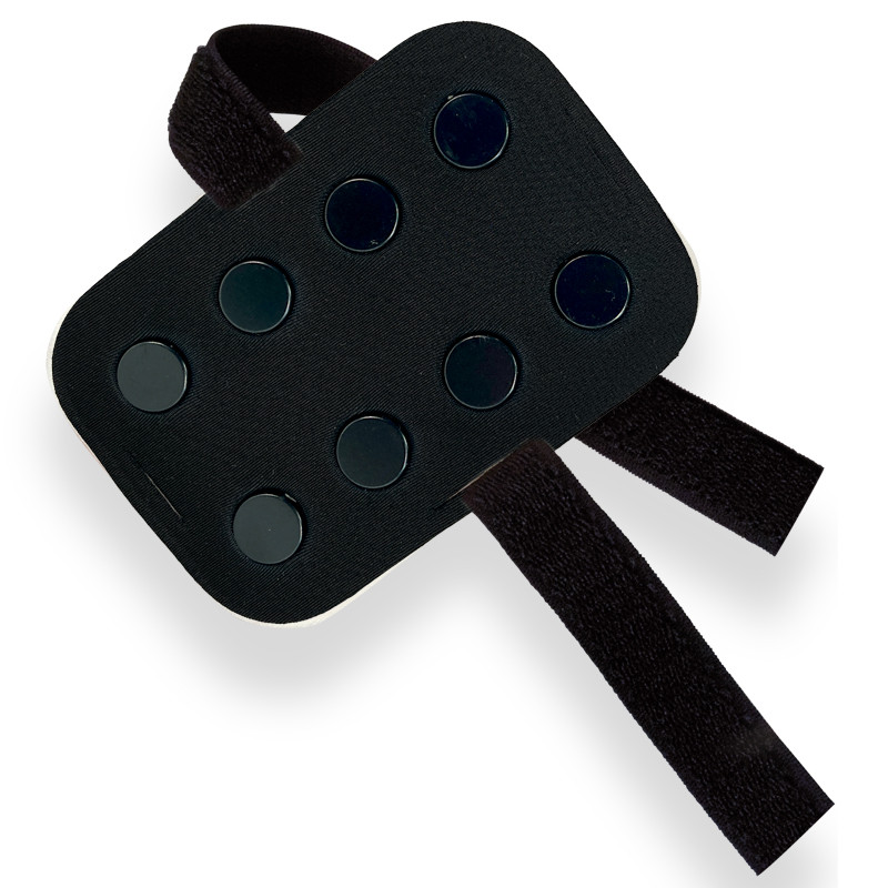 Magnetic pain relief patch with 8 magnets - Auris